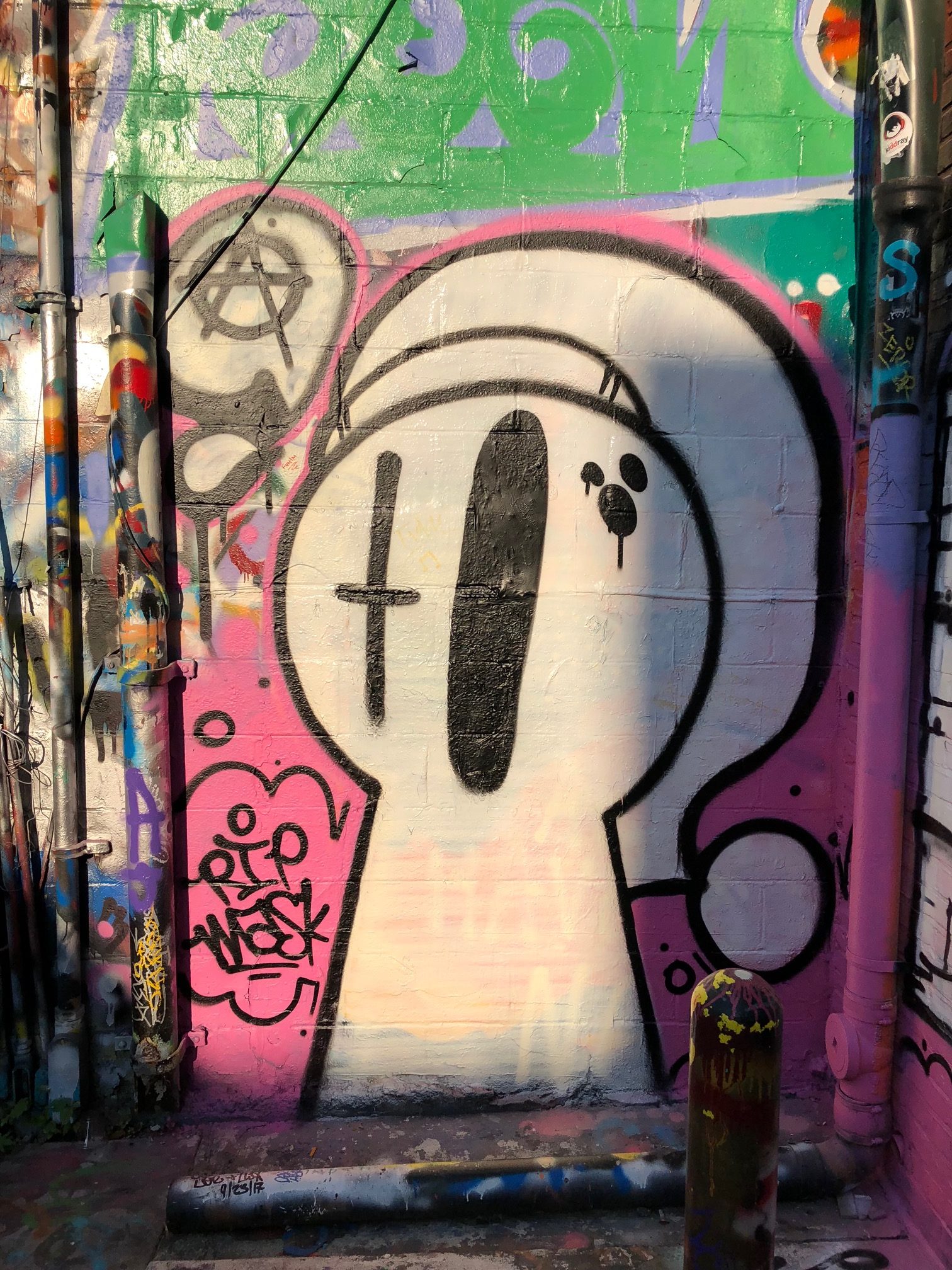 RIP MASK – Baltimore Street Art